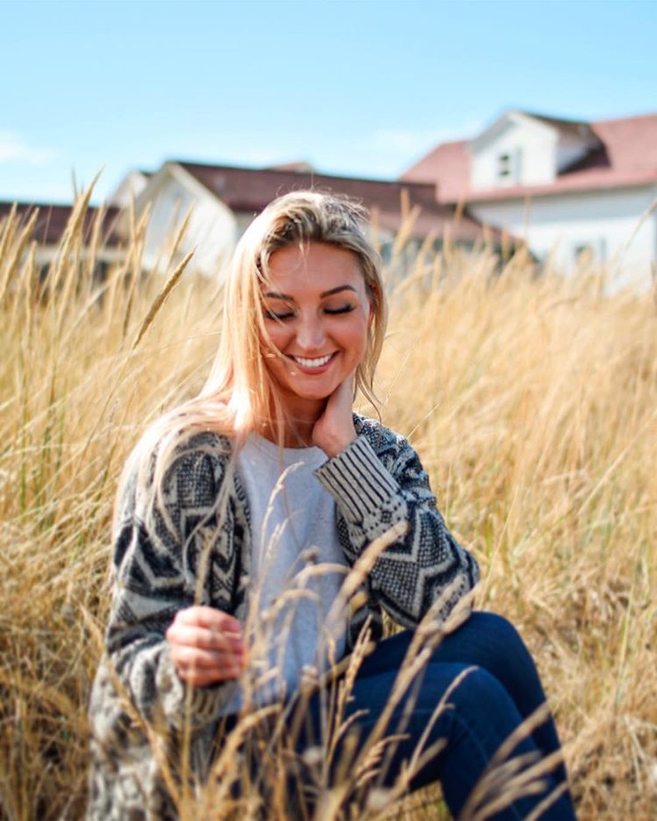 Picture of India Everett