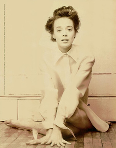 Picture of Lara Harris