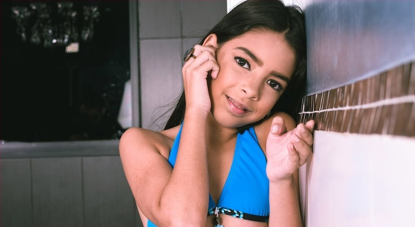 Caryeli Rodriguez image