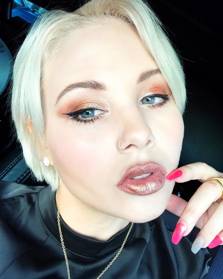 Shayla Beesley image