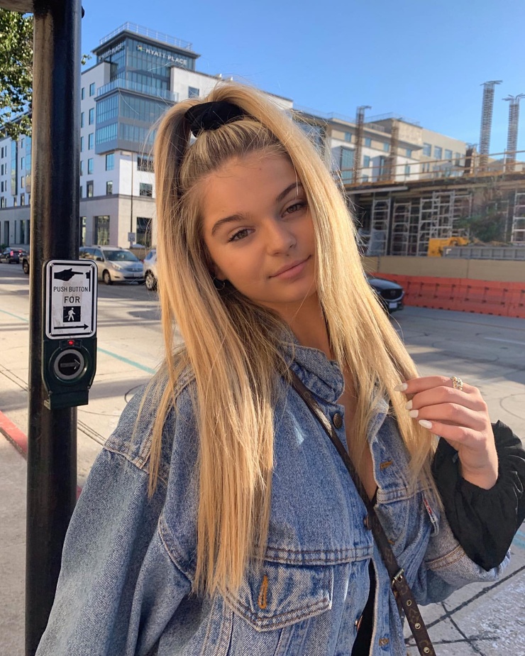 Picture of Lizzy Rannis