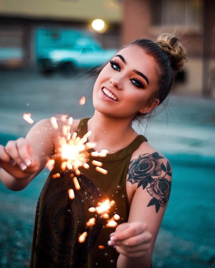 Allie Harding picture