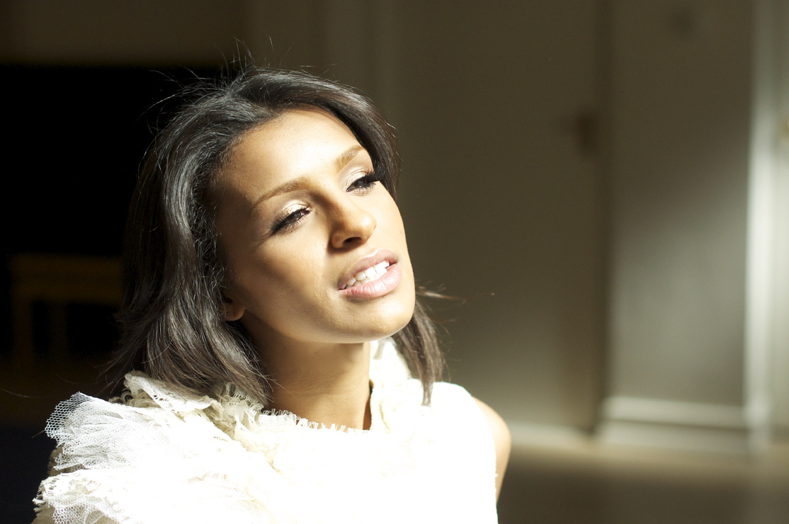 Picture of Melody Thornton