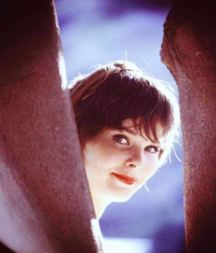 Picture of Anne Helm