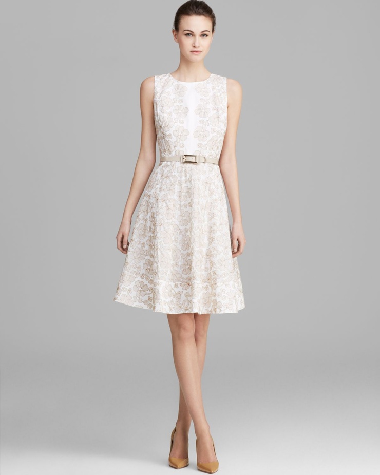 Picture of Sarah English Model