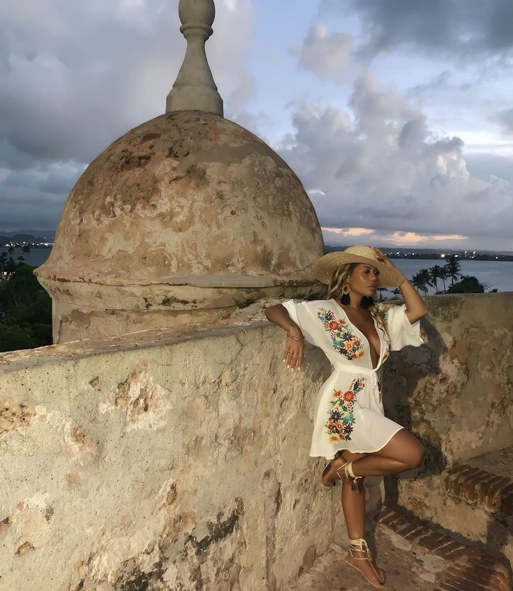 Picture of Blu Gem Martinez