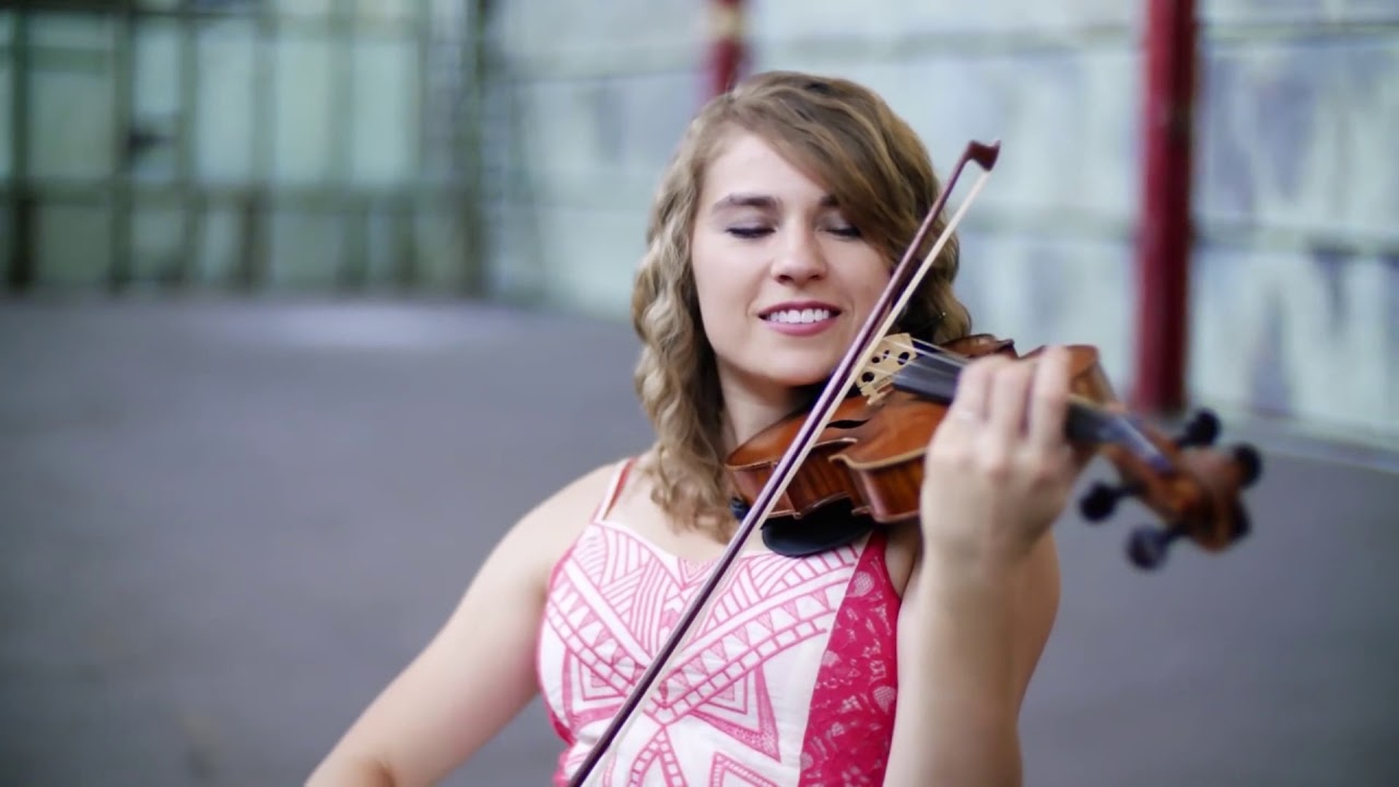 Taylor Davis picture