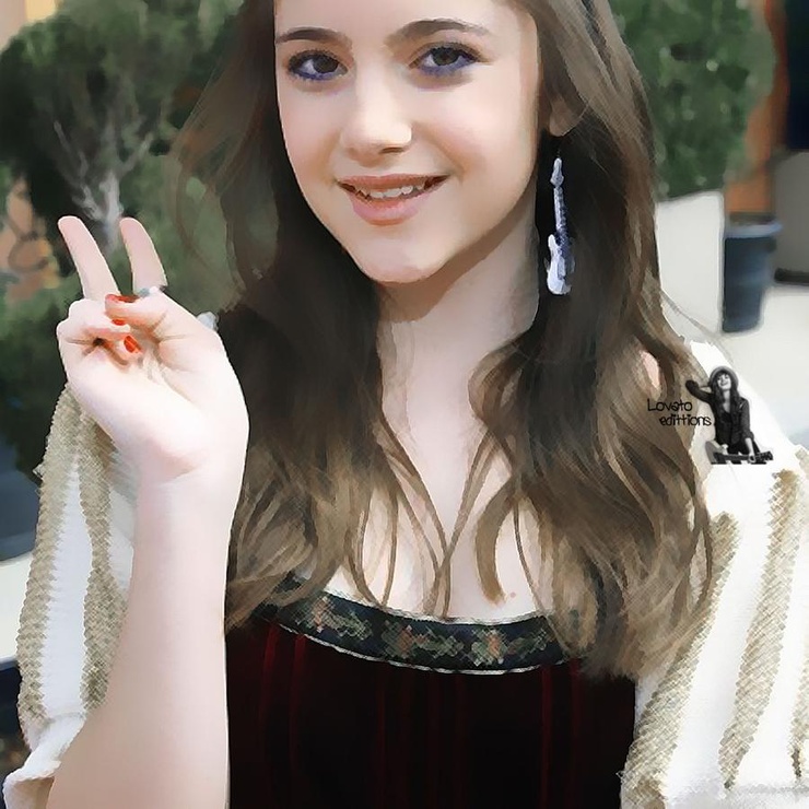 Alexa Nikolas picture