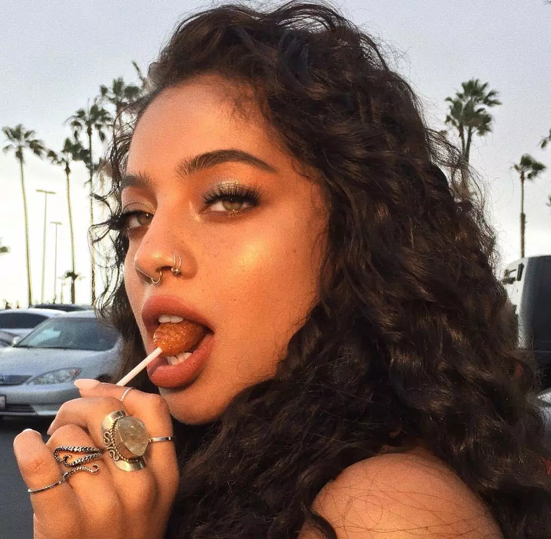 Picture of Kiana Ledé