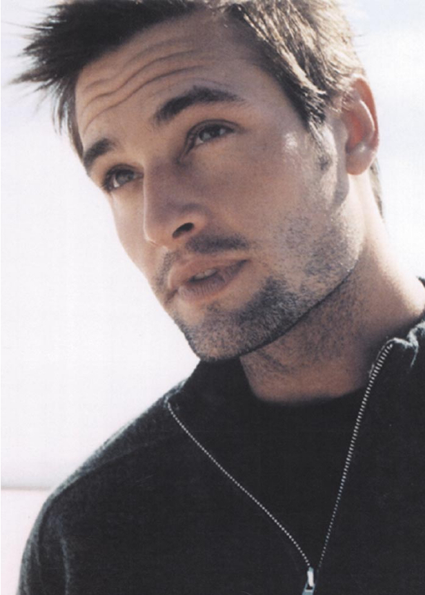 Picture of Josh Holloway