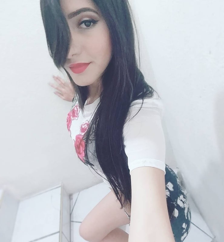 Picture Of Daniela Azuaje