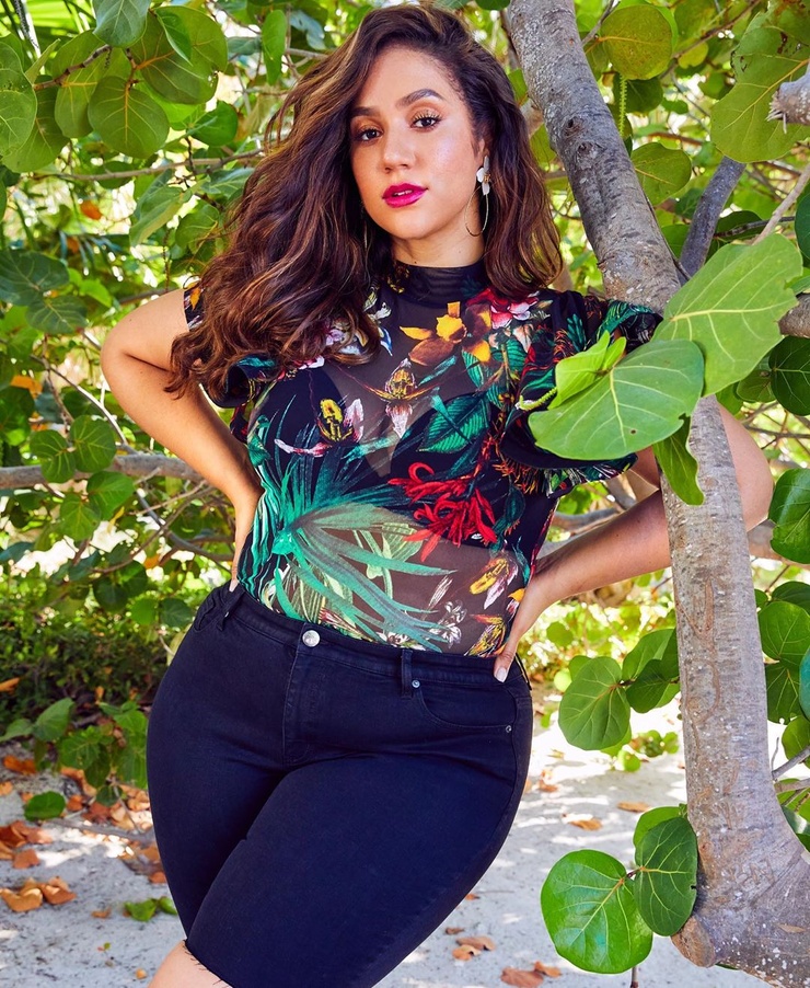 Picture of Erica Lauren (Plus Size Model)