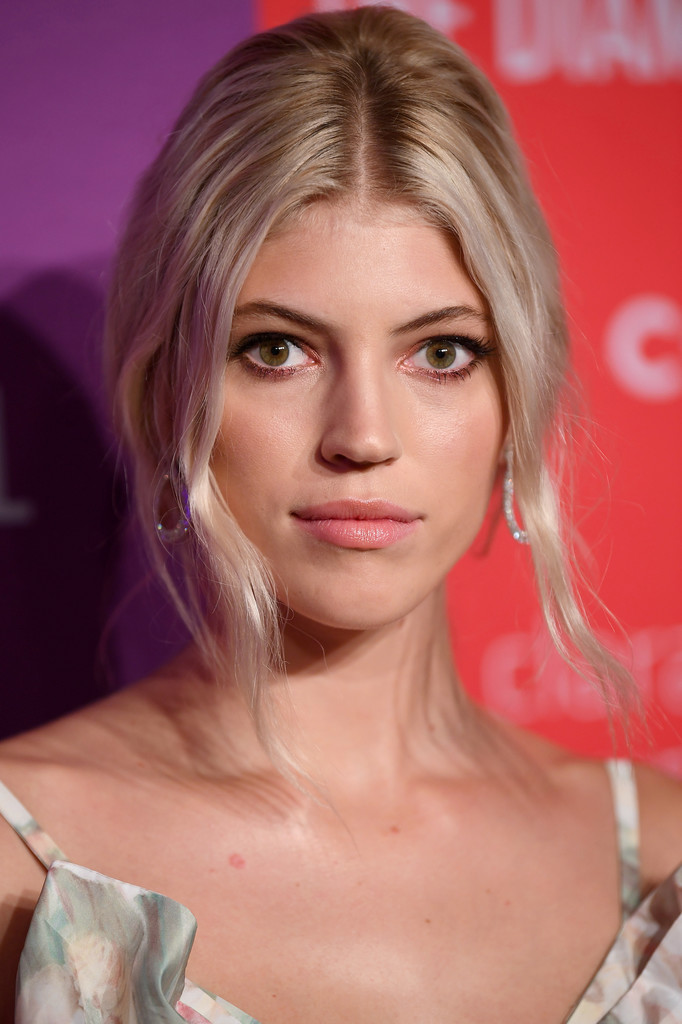 Devon Windsor image
