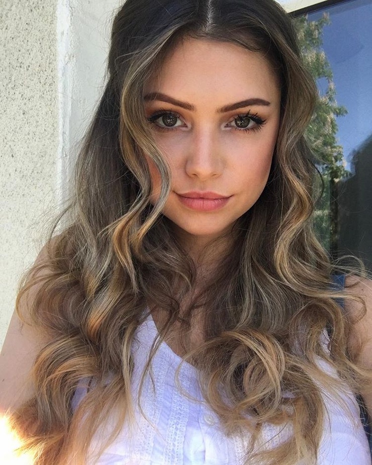 Picture of Merve Dahlem