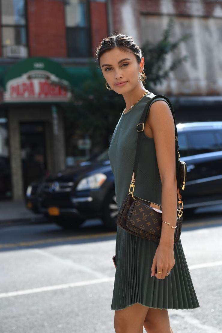 Picture of Sarah Ellen