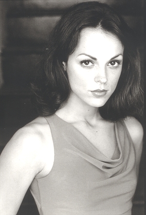 Erin Cahill image