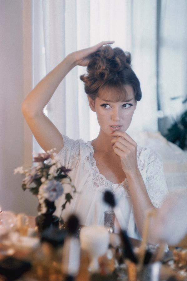 Picture of Dolores Hawkins (Model)