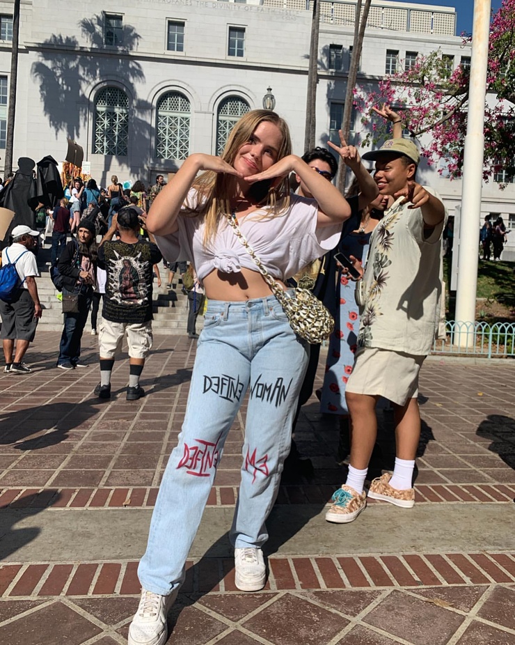 Picture of Lexee Smith