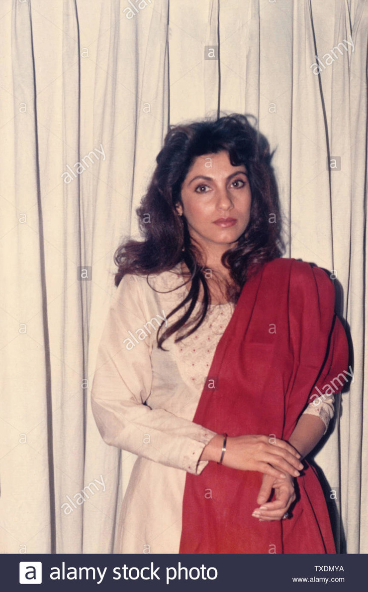 Picture of Dimple Kapadia
