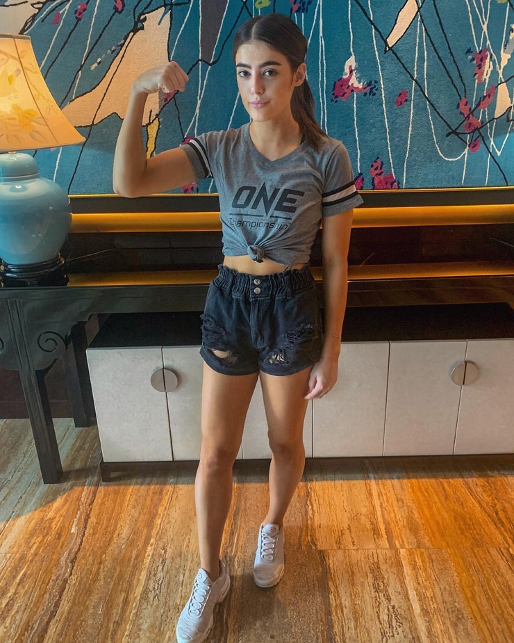 Picture of Alma Juniku