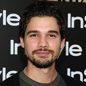 Picture of Steven Strait