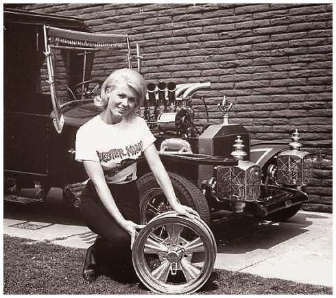 Pat Priest