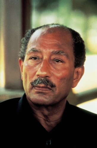 Anwar Sadat picture