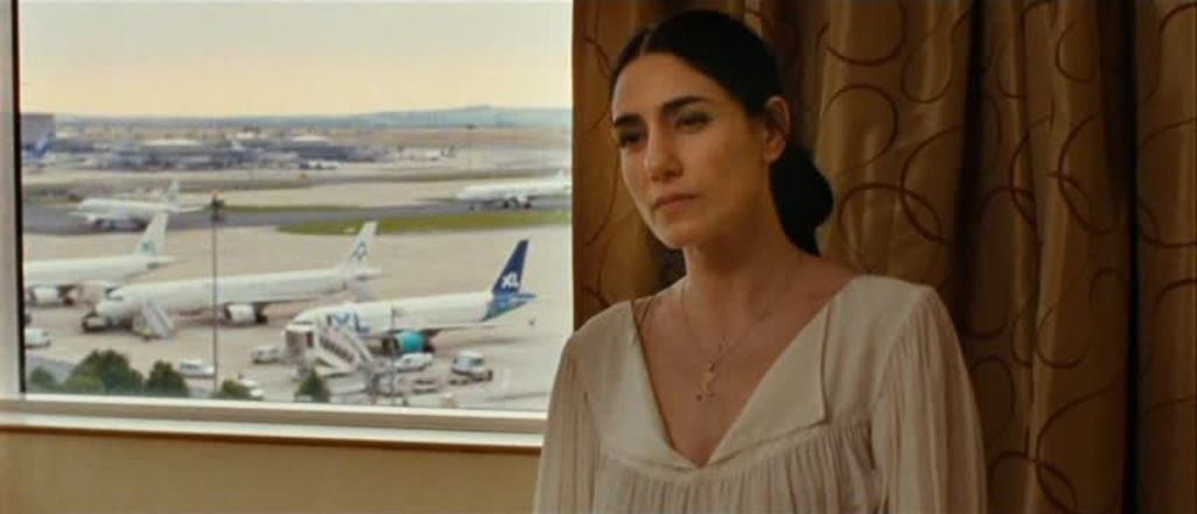 The Girl On The Train (2009) picture