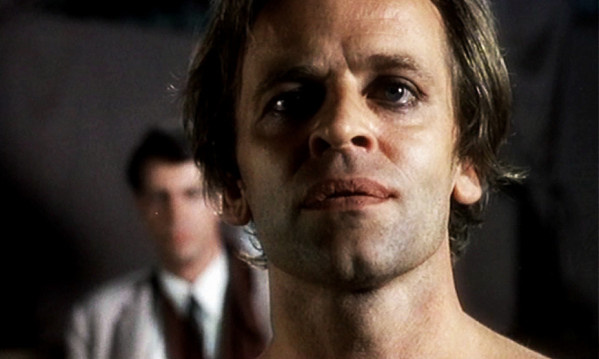 Picture of Coplan sauve sa peau