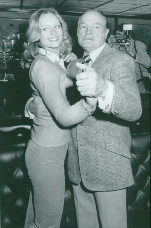 Mary Stavin, Bob Hope