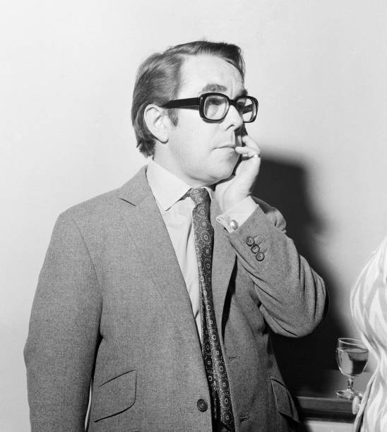 Ronnie Corbett