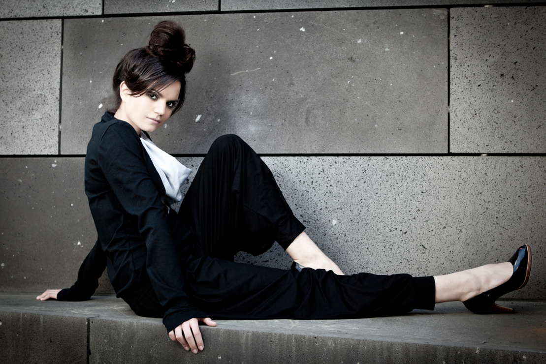 Naima Fehrenbacher image