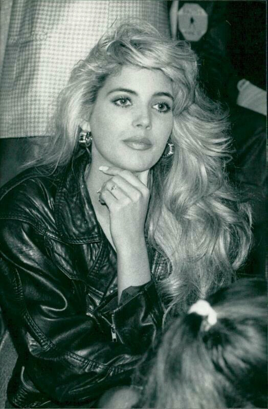 Mandy Smith