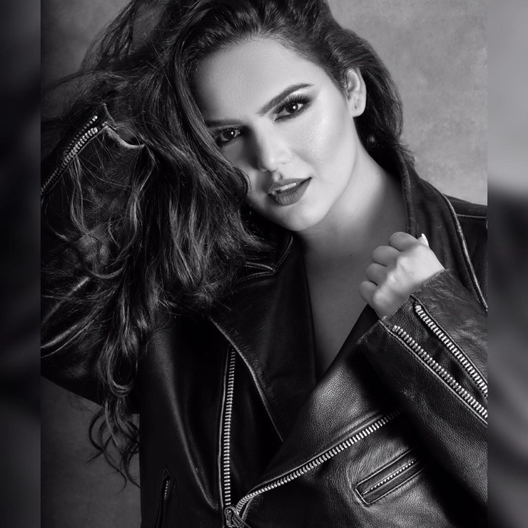 Cleo Fernandes picture