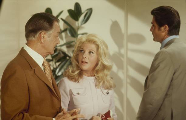 Robert Young, Jan Shepard, James Brolin