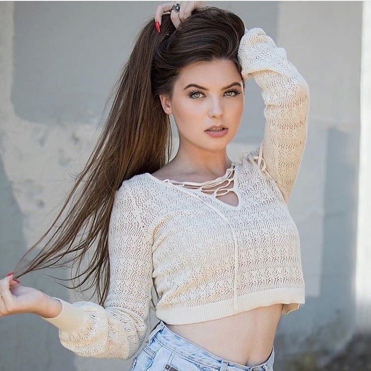 Picture of Kailee Remer