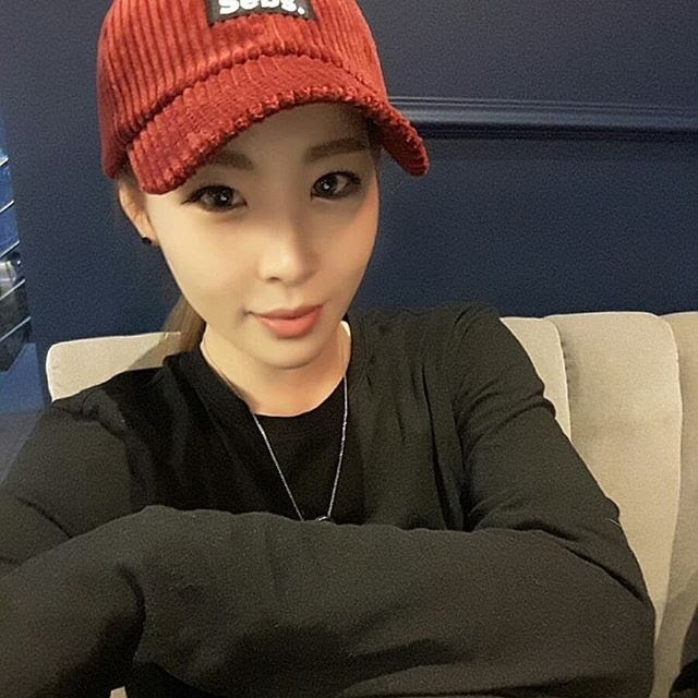 Picture of Soo Ji Shin
