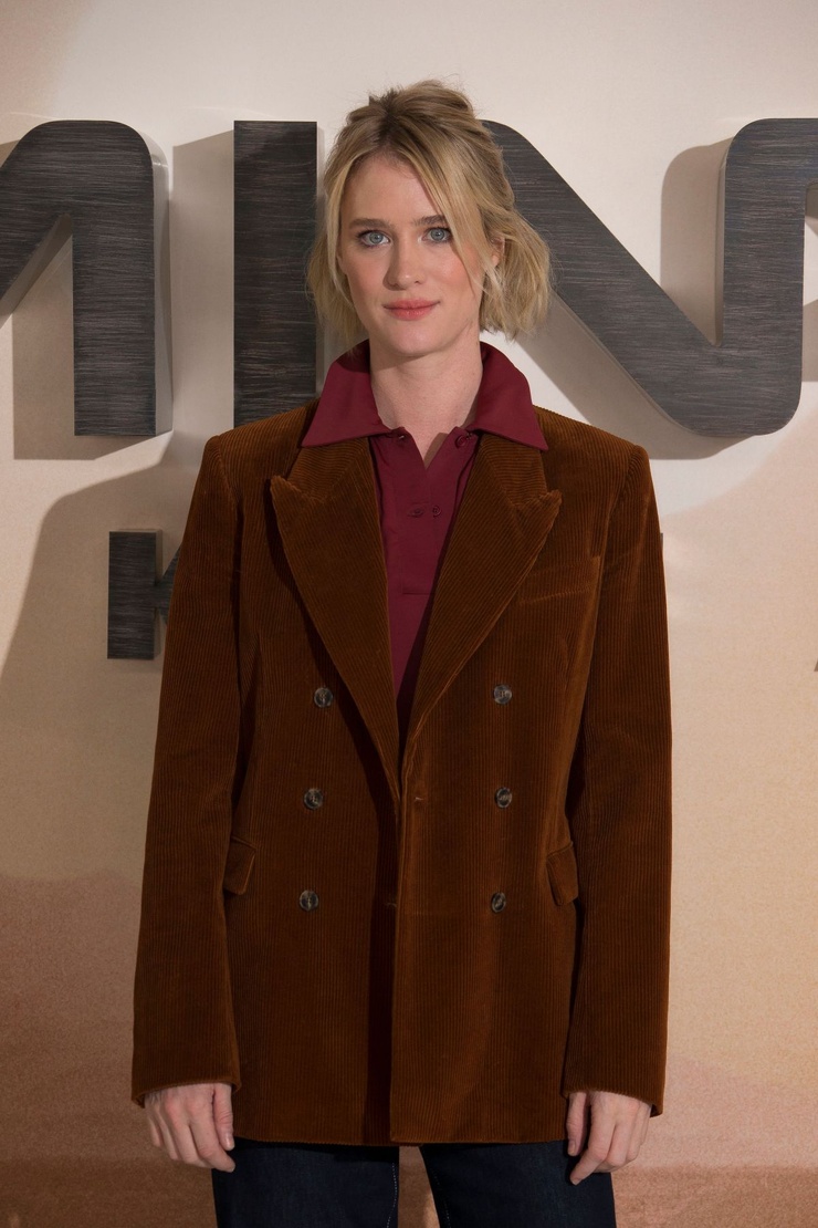 Image of Mackenzie Davis