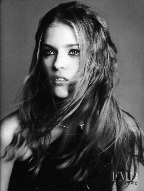 Sarah Thomas (model) picture