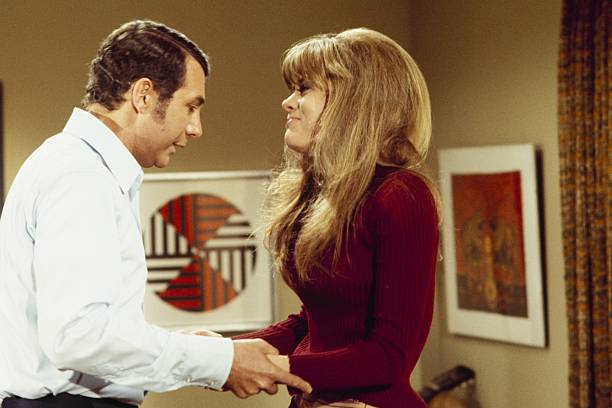 Roy Stuart, Nina Wayne