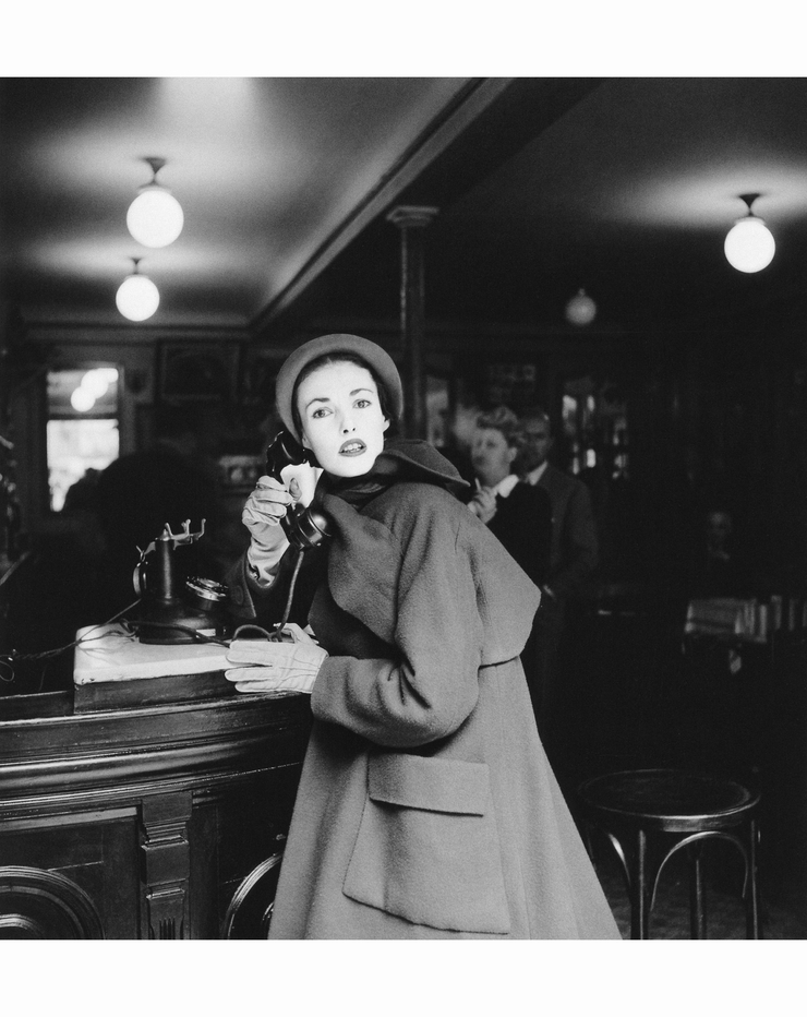 Picture of Elise Daniels