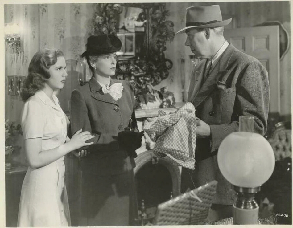 Deanna Durbin, Gale Sondergaard, Eddie Dunn