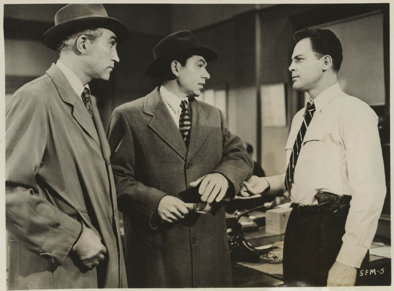 Lawrence Ryle, Claude Akins, John Agar