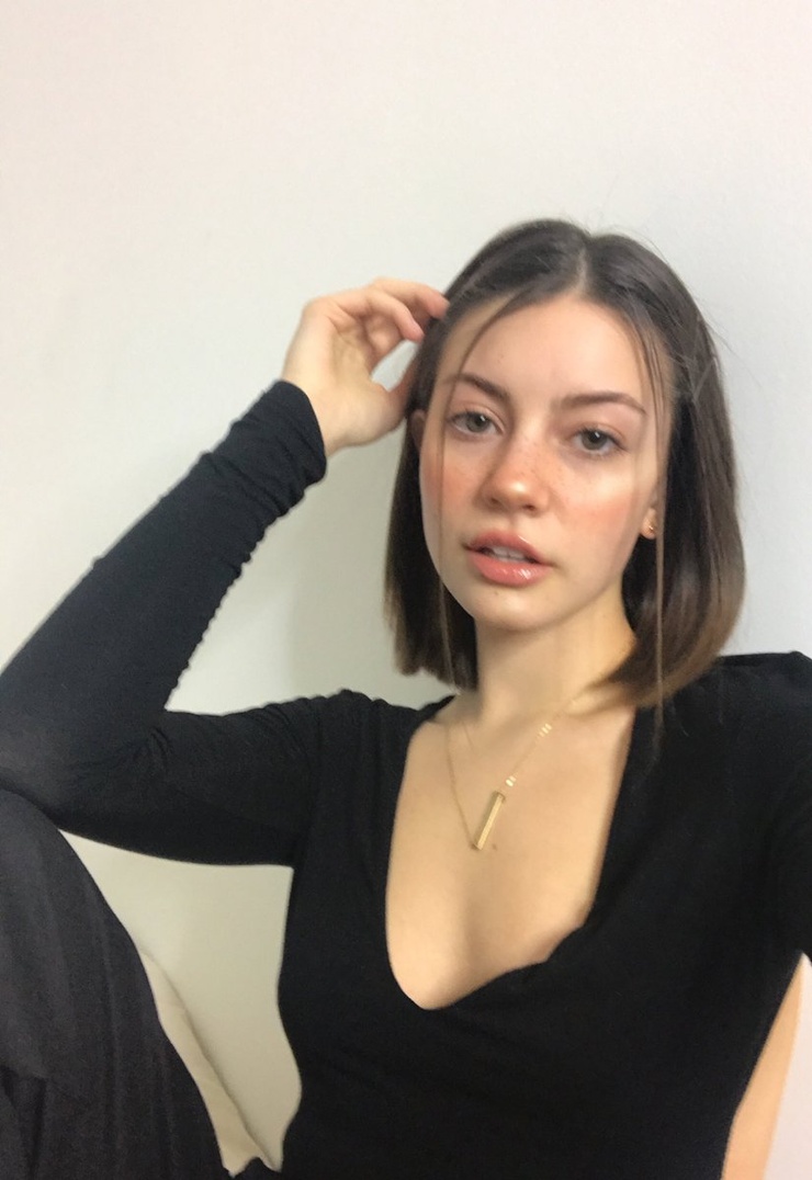 Keara Graves picture