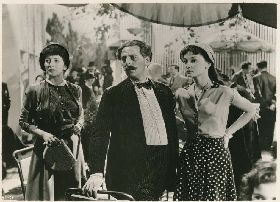 Picture of Secret People (1952)