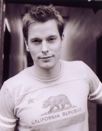 Picture of Darryn Lucio