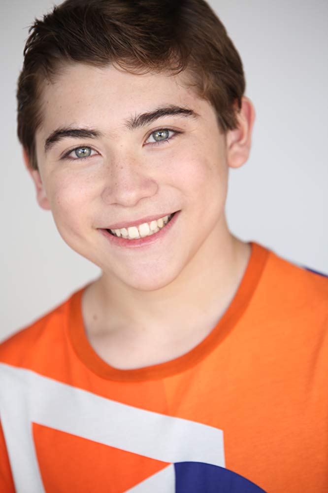 Raymond Ochoa picture