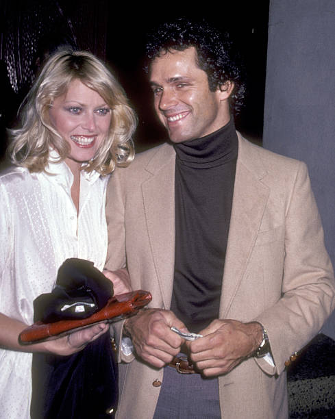 Randi Oakes, Gregory Harrison