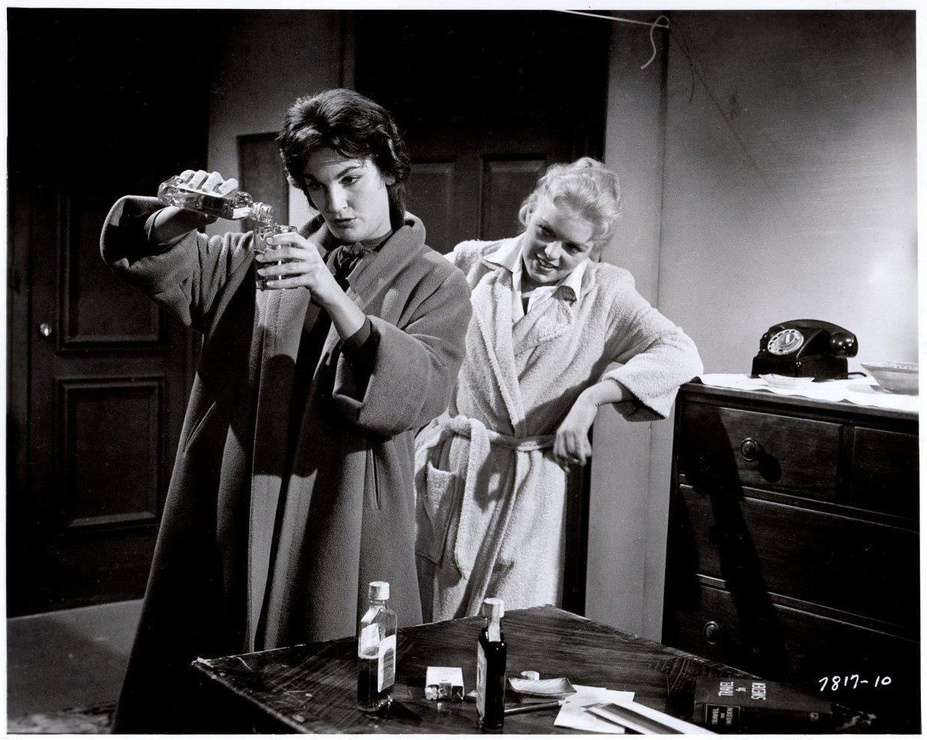 Lita Milan, Joyce Barker