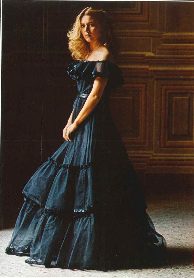 Picture of Sarah Crespi